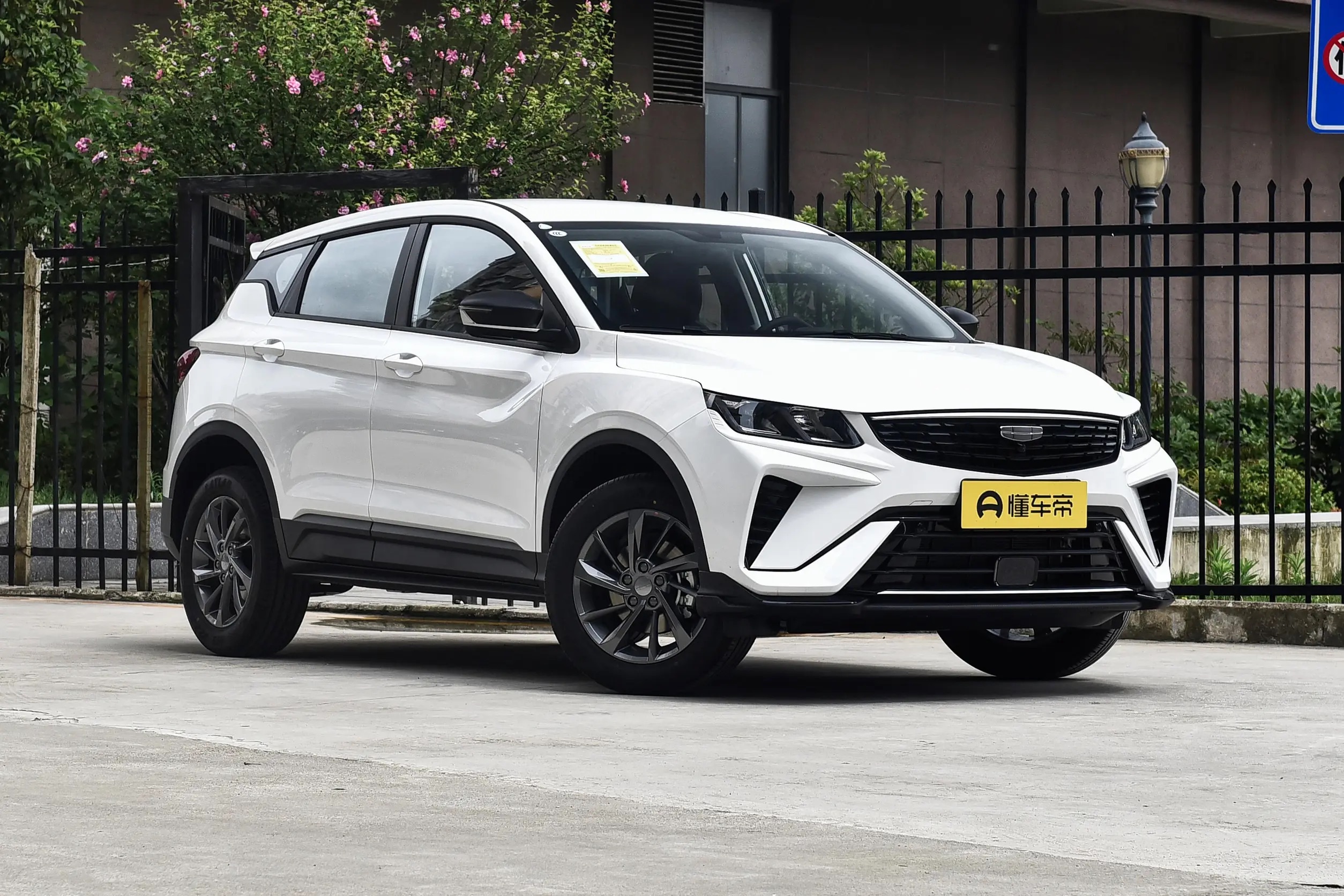 Geely Coolray Binyue 2025 купить под заказ из Китая - ИнтерКарго в Минске